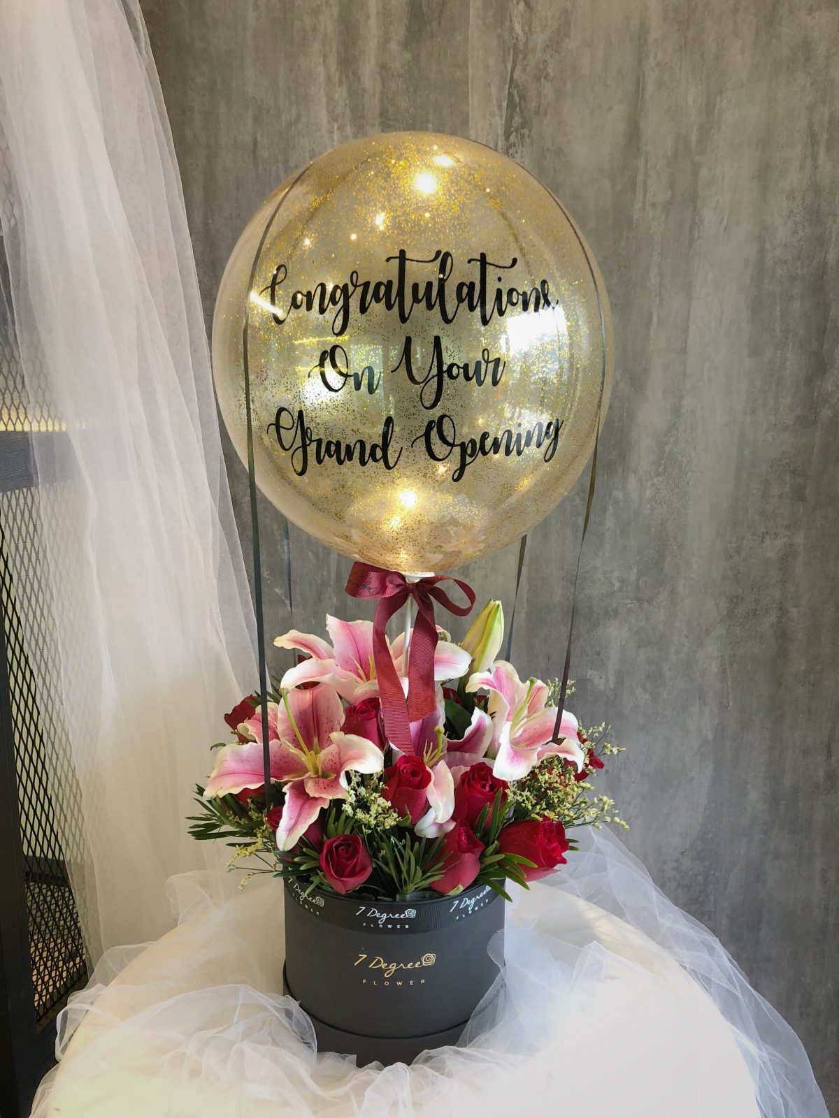 Bling Congrats – 7 Degree Flower
